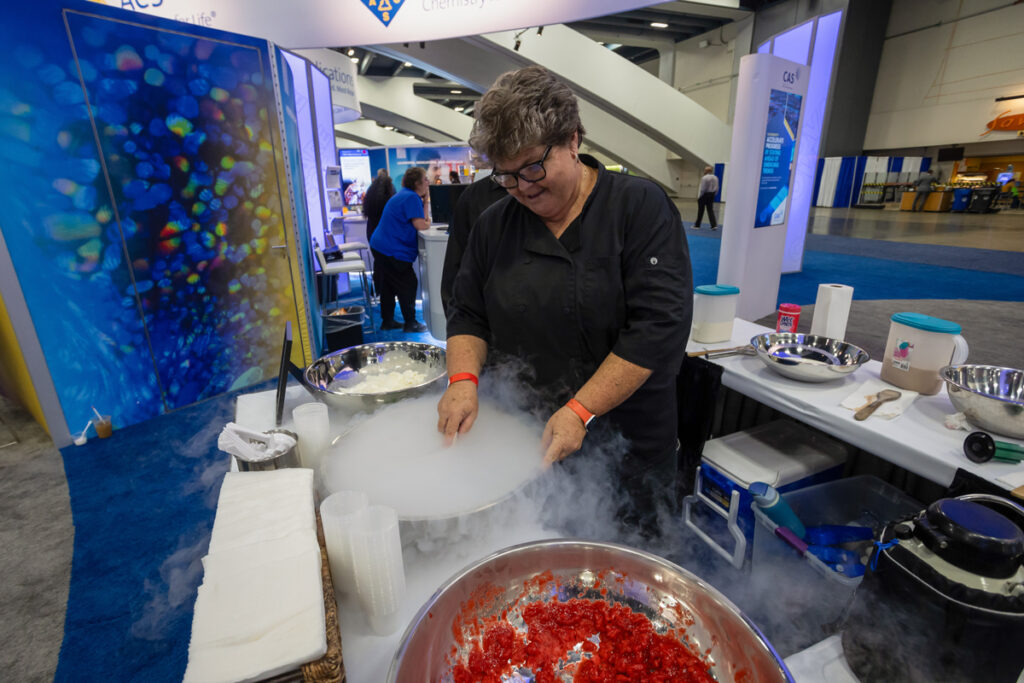 15 Wacky Trade Show Booth Gimmicks